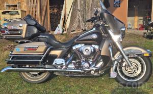 Harley-Davidson Electra Glide 2004 Tukums, ar dzinēja tilpumu 1.58 L un nobraukumu 0 tūkst. km par 7800 €, foto 5 vietnē AUTOMOTO.COM.LV