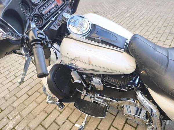 Harley-Davidson Electra Glide 2005 in Siauliai, with an engine capacity of 0.00 L and mileage of 11 thousand km for 4400 €, photo 9 on AUTOMOTO.COM.LV