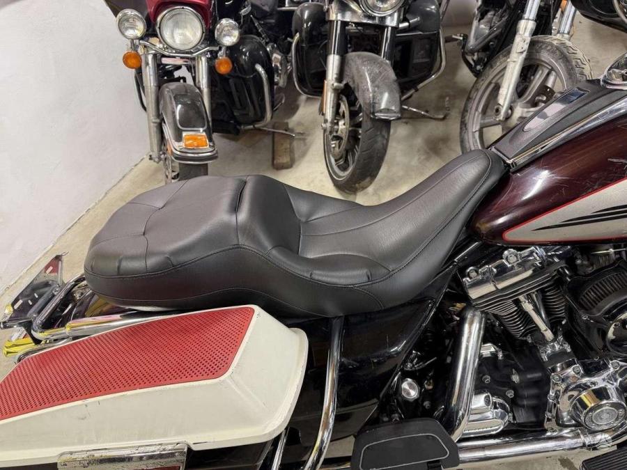 Harley-Davidson Electra Glide 2007 in Siauliai, with an engine capacity of 1.60 L and mileage of 18 thousand km for 4550 €, photo 3 on AUTOMOTO.COM.LV