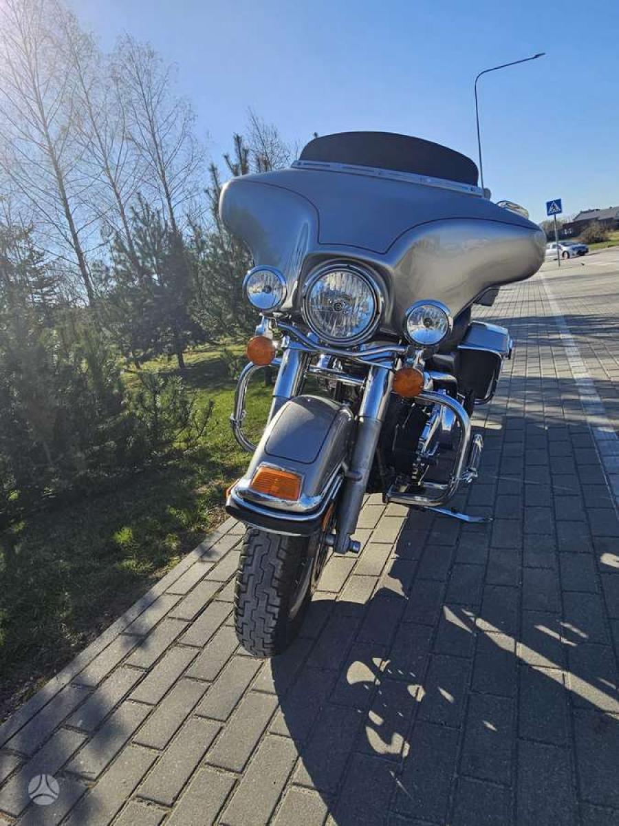 Harley-Davidson Electra Glide 2008 Kauņa, ar dzinēja tilpumu 1.58 L un nobraukumu 31 tūkst. km par 8300 €, foto 5 vietnē AUTOMOTO.COM.LV