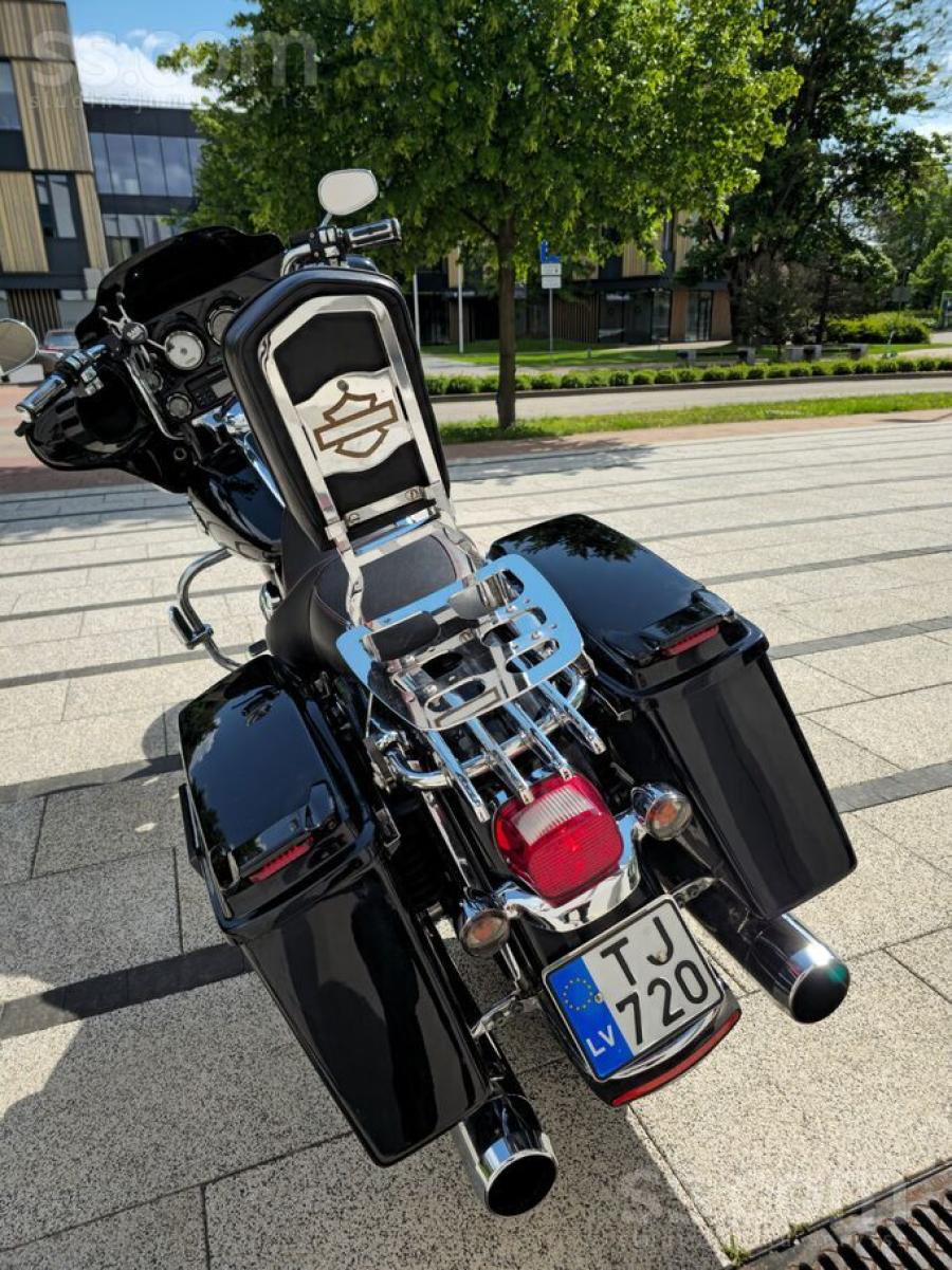 Харли-Девидсон Electra Glide 2008 в Рига, объемом двигателя 1.60 л и пробегом 0 тыс. км за 8900 €, фото 4 на AUTOMOTO.COM.LV