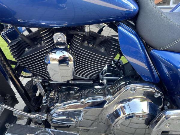 Харли-Девидсон Electra Glide 2009 в Каунас, объемом двигателя 1.60 л и пробегом 60 тыс. км за 8800 €, фото 5 на AUTOMOTO.COM.LV