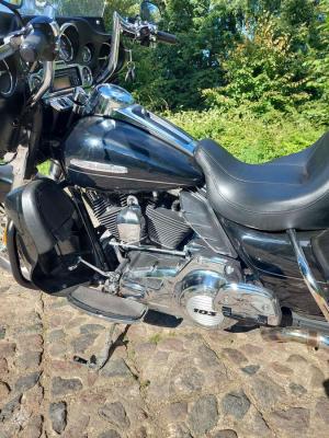 Harley-Davidson Electra Glide 2011 in Vilnius, with an engine capacity of 1.70 L and mileage of 50 thousand km for 5500 €, photo 14 on AUTOMOTO.COM.LV
