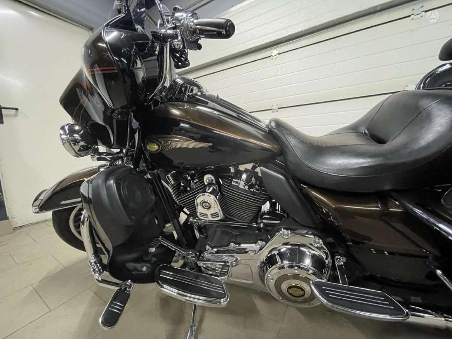 Harley-Davidson Electra Glide 2013 Pasvalys, ar dzinēja tilpumu 1.70 L un nobraukumu 49 tūkst. km par 10500 €, foto 14 vietnē AUTOMOTO.COM.LV