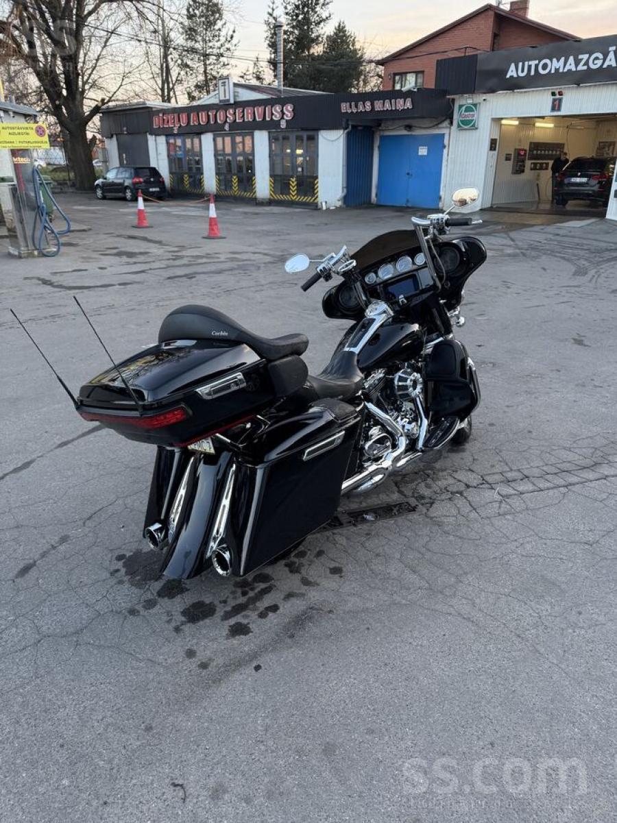 Harley-Davidson Electra Glide 2014 Rīga, ar dzinēja tilpumu 1.70 L un nobraukumu 0 tūkst. km par 13350 €, foto 1 vietnē AUTOMOTO.COM.LV