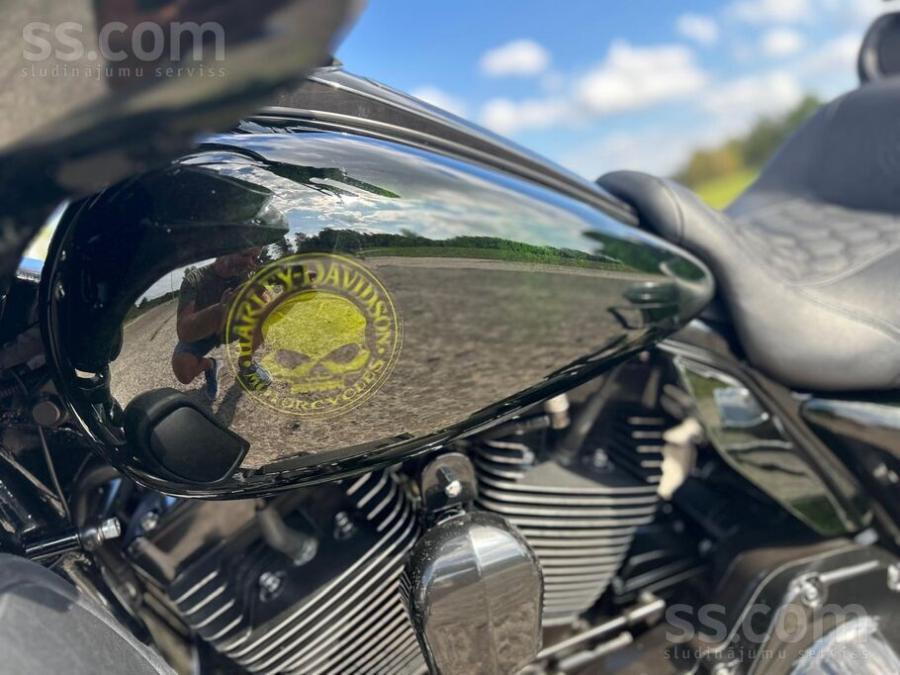 Harley-Davidson Electra Glide 2014 in Riga, with an engine capacity of 1.69 L and mileage of 0 thousand km for 17200 €, photo 6 on AUTOMOTO.COM.LV