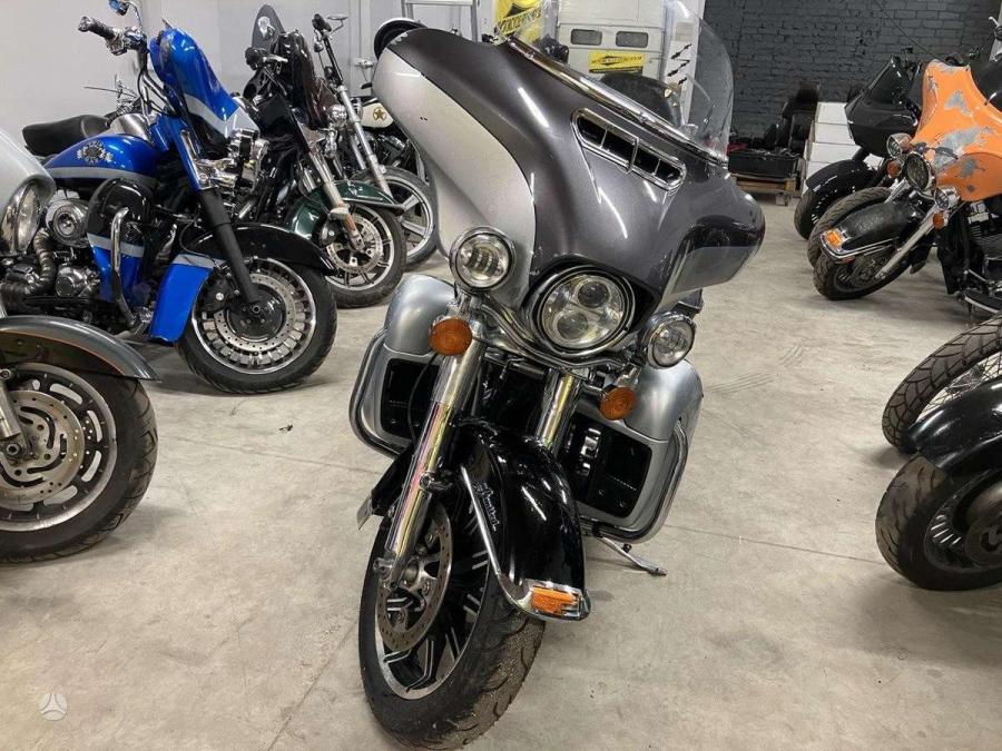 Harley-Davidson Electra Glide 2014 in Siauliai, with an engine capacity of 0.00 L and mileage of 25 thousand km for 7100 €, photo 6 on AUTOMOTO.COM.LV