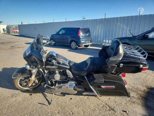 Harley-Davidson Electra Glide 2014 in Klaipeda, with an engine capacity of 0.00 L and mileage of 0 thousand km for 7000 €, photo 4 on AUTOMOTO.COM.LV