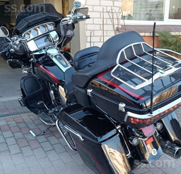 Harley-Davidson Electra Glide 2016 in Jelgava, with an engine capacity of 1.80 L and mileage of 0 thousand km for 14500 €, photo 4 on AUTOMOTO.COM.LV