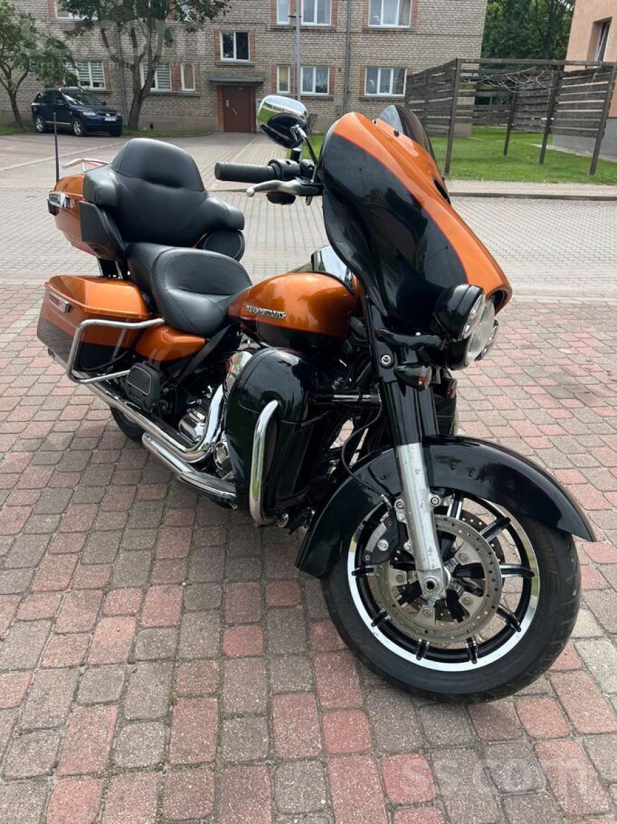 Harley-Davidson Electra Glide 2016 in Riga, with an engine capacity of 1.69 L and mileage of 0 thousand km for 15700 €, photo 3 on AUTOMOTO.COM.LV