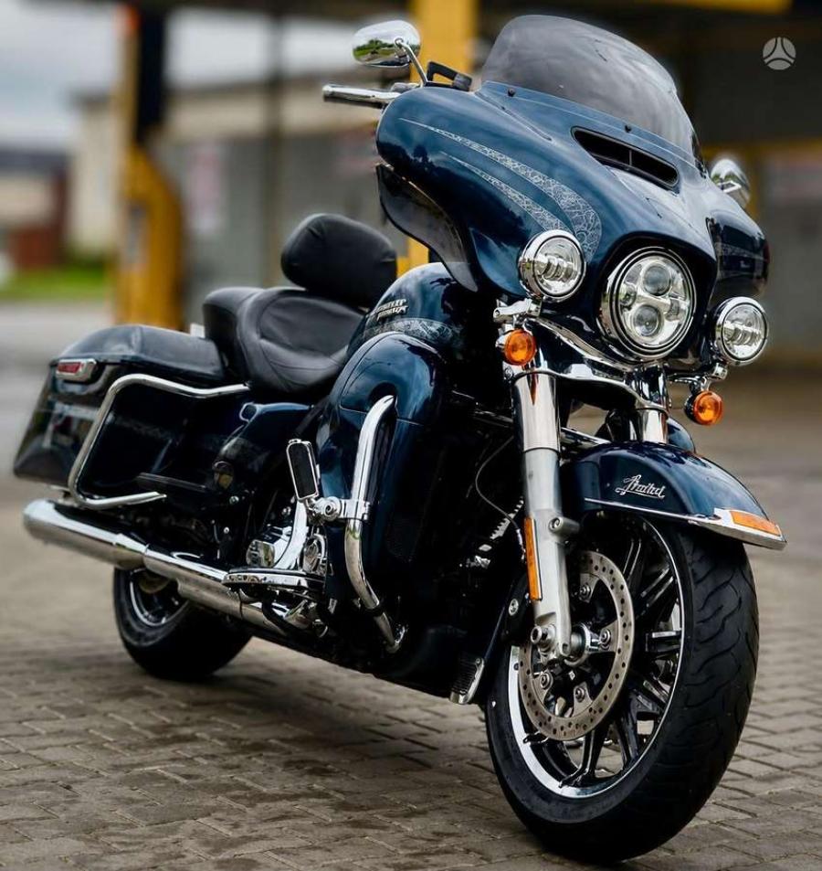 Harley-Davidson Electra Glide 2016 Kauņa, ar dzinēja tilpumu 1.70 L un nobraukumu 85 tūkst. km par 9000 €, foto 5 vietnē AUTOMOTO.COM.LV