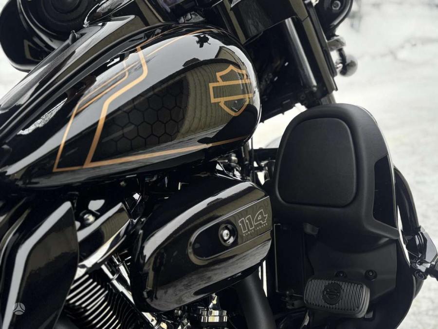 Harley-Davidson Electra Glide 2020 Šauļi, ar dzinēja tilpumu 1.87 L un nobraukumu 25 tūkst. km par 17700 €, foto 6 vietnē AUTOMOTO.COM.LV