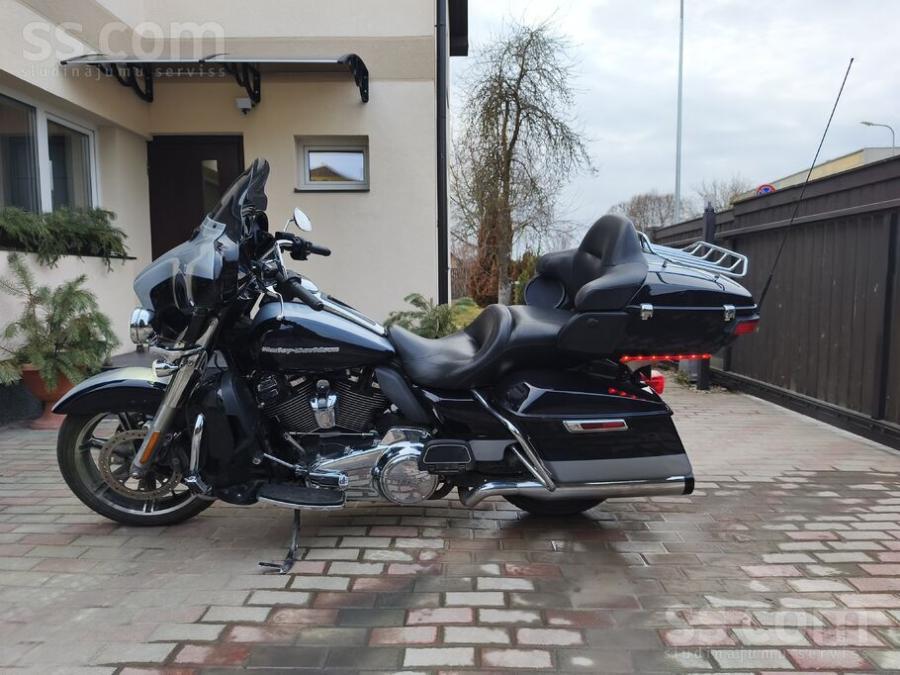 Harley-Davidson Electra Glide 2020 in Jelgava, with an engine capacity of 1.90 L and mileage of 0 thousand km for 16990 €, photo 4 on AUTOMOTO.COM.LV