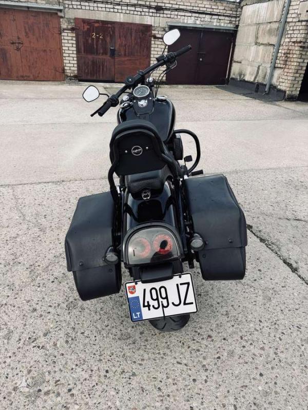 Black Harley-Davidson Fat Bob 2016 in Kaunas, with an engine capacity of 1.70 L and mileage of 11 thousand km for 9200 €, photo 6 on AUTOMOTO.COM.LV