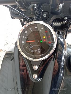 Melns Harley-Davidson Fat Bob 2017 Pērnava, ar dzinēja tilpumu 1.87 L un nobraukumu 18 tūkst. km par 18500 €, foto 6 vietnē AUTOMOTO.COM.LV