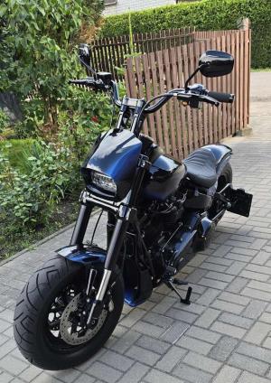 Black Harley-Davidson Fat Bob 2018 in Marijampole, with an engine capacity of 1.87 L and mileage of 25 thousand km for 15000 €, photo 9 on AUTOMOTO.COM.LV