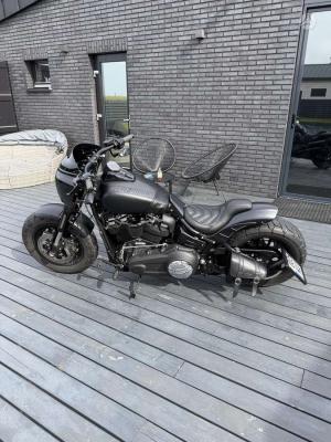 Black Harley-Davidson Fat Bob 2018 in Vilnius, with an engine capacity of 1.75 L and mileage of 10 thousand km for 19000 €, photo 9 on AUTOMOTO.COM.LV