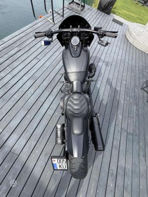 Black Harley-Davidson Fat Bob 2018 in Vilnius, with an engine capacity of 1.75 L and mileage of 10 thousand km for 19000 €, photo 19 on AUTOMOTO.COM.LV