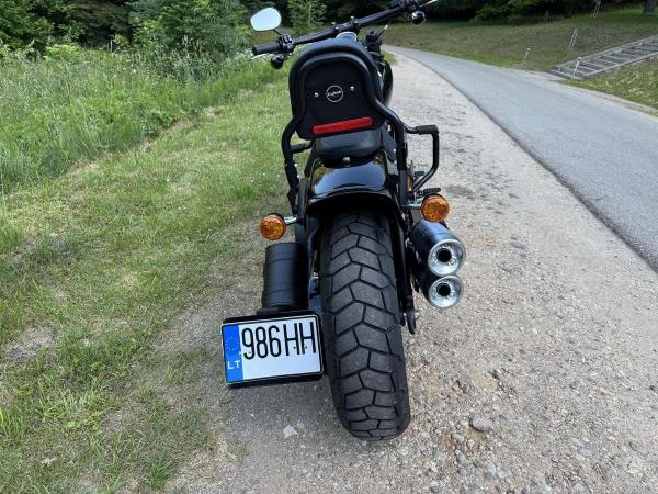 Black Harley-Davidson Fat Bob 2019 in Vilnius, with an engine capacity of 1.87 L and mileage of 3 thousand km for 18600 €, photo 5 on AUTOMOTO.COM.LV
