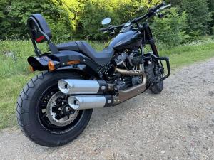 Black Harley-Davidson Fat Bob 2019 in Vilnius, with an engine capacity of 1.87 L and mileage of 3 thousand km for 18600 €, photo 7 on AUTOMOTO.COM.LV