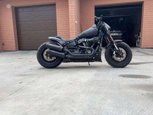Melns Harley-Davidson Fat Bob 2020 Viļņa, ar dzinēja tilpumu 1.80 L un nobraukumu 9 tūkst. km par 22500 €, foto 3 vietnē AUTOMOTO.COM.LV