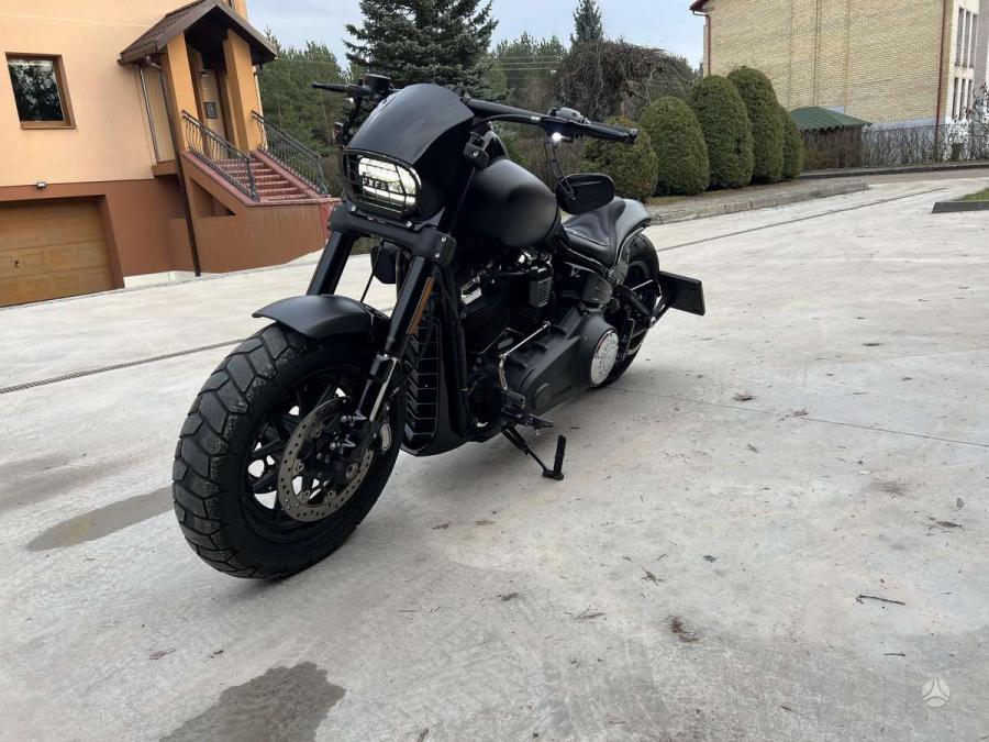 Melns Harley-Davidson Fat Bob 2020 Viļņa, ar dzinēja tilpumu 1.80 L un nobraukumu 9 tūkst. km par 22500 €, foto 7 vietnē AUTOMOTO.COM.LV