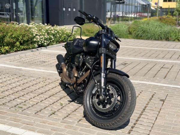 Black Harley-Davidson Fat Bob 2021 in Vilnius, with an engine capacity of 1.87 L and mileage of 15 thousand km for 13300 €, photo 7 on AUTOMOTO.COM.LV