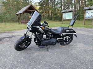 Harley-Davidson Fat Bob 2015 in Varena, with an engine capacity of 1.70 L and mileage of 15 thousand km for 8750 €, photo 3 on AUTOMOTO.COM.LV