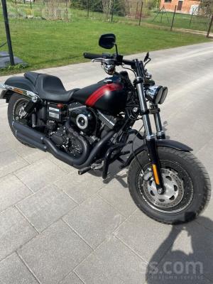 Harley-Davidson Fat Bob 2016 in Madona, with an engine capacity of 1.60 L and mileage of 0 thousand km for 12195 €, photo 2 on AUTOMOTO.COM.LV