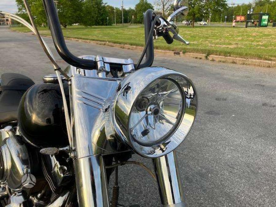 Black Harley-Davidson Fat Boy 2000 in Tallinn, with an engine capacity of 1.45 L and mileage of 45 thousand km for 5650 €, photo 10 on AUTOMOTO.COM.LV