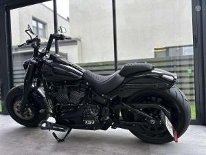 Black Harley-Davidson Fat Boy 2021 in Kaunas, with an engine capacity of 2.00 L and mileage of 9 thousand km for 26000 €, photo 2 on AUTOMOTO.COM.LV