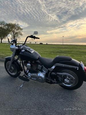 Harley-Davidson Fat Boy 2000 in Tallinn, with an engine capacity of 1.45 L and mileage of 0 thousand km for 6200 €, photo 3 on AUTOMOTO.COM.LV
