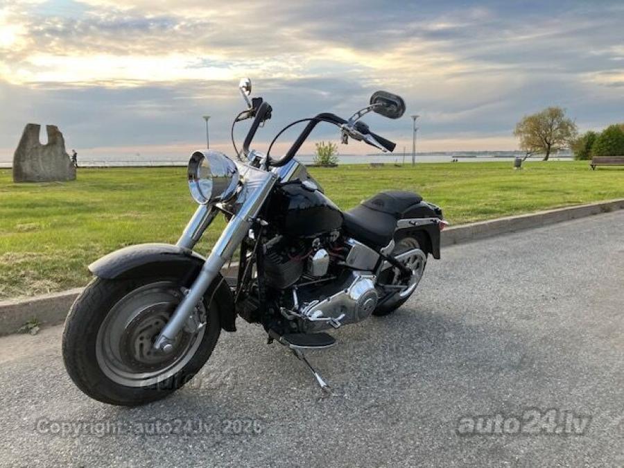 Harley-Davidson Fat Boy 2000 in Tallinn, with an engine capacity of 1.45 L and mileage of 0 thousand km for 6200 €, photo 5 on AUTOMOTO.COM.LV