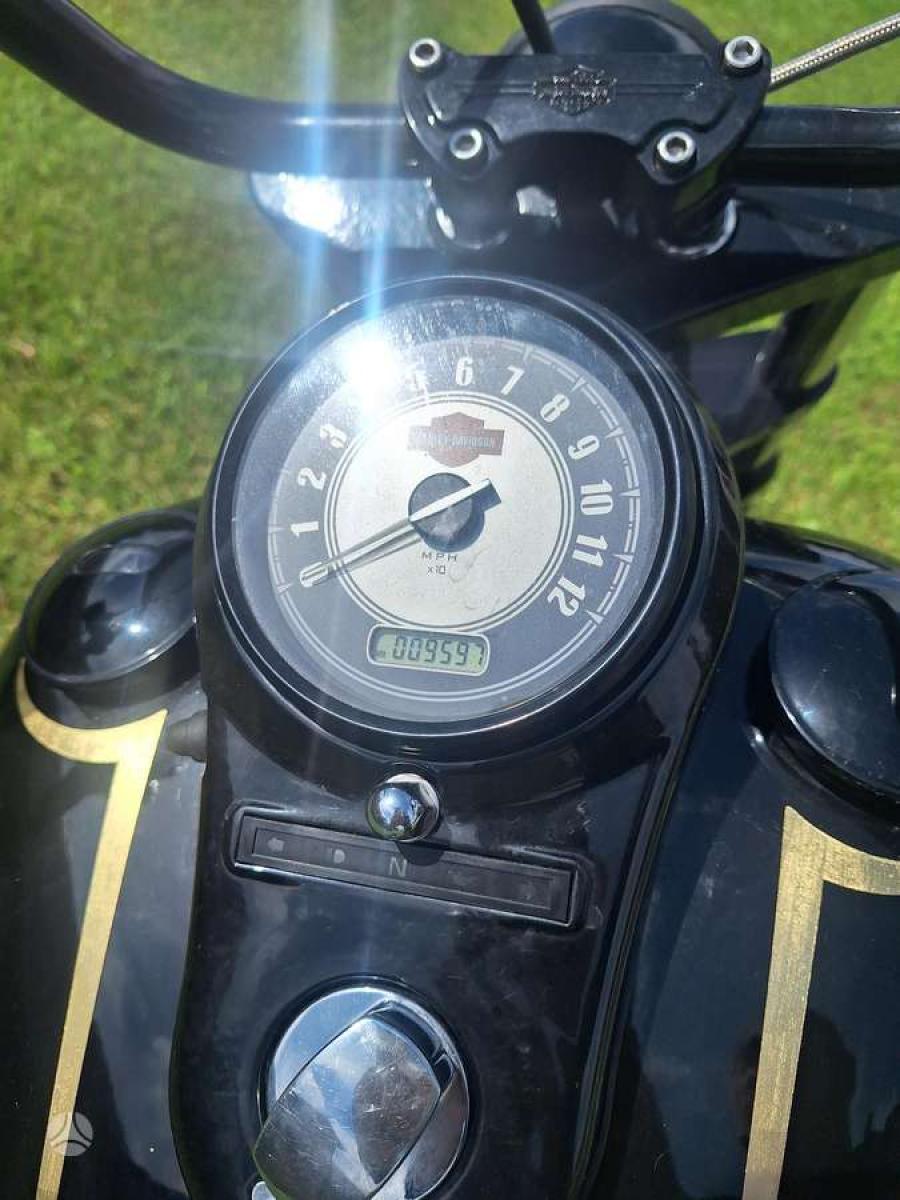 Harley-Davidson Fat Boy 2001 in Kalvarija, with an engine capacity of 1.45 L and mileage of 15 thousand km for 7000 €, photo 5 on AUTOMOTO.COM.LV