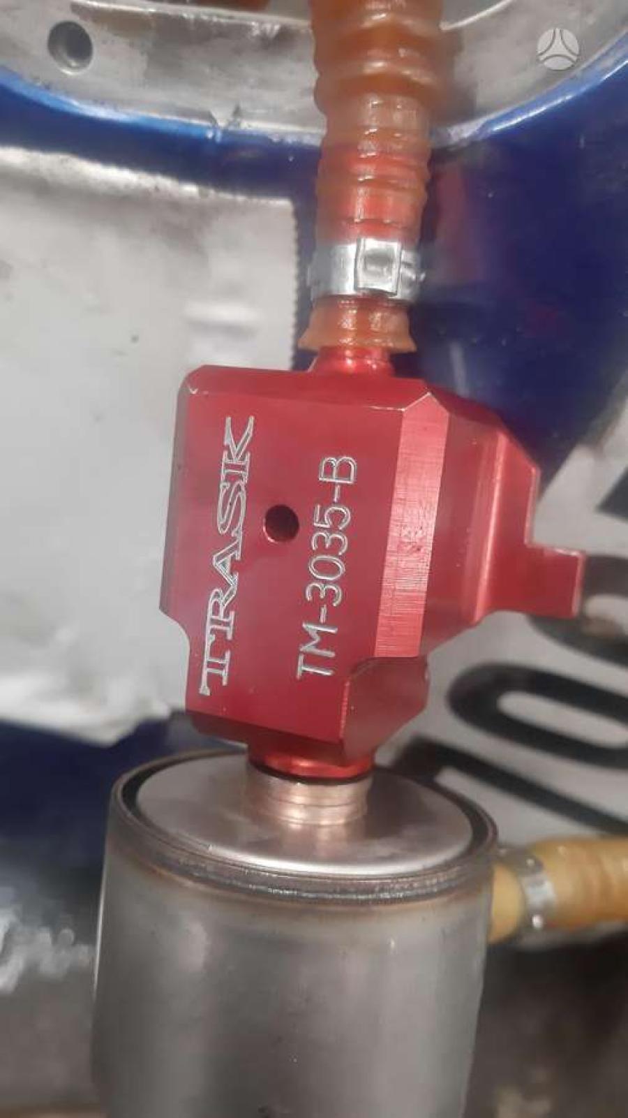 Harley-Davidson Fat Boy 2001 in Kalvarija, with an engine capacity of 1.45 L and mileage of 15 thousand km for 7000 €, photo 11 on AUTOMOTO.COM.LV