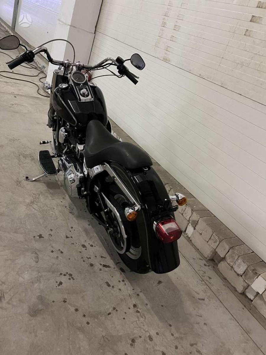Harley-Davidson Fat Boy 2004 in Siauliai, with an engine capacity of 1.45 L and mileage of 30 thousand km for 6306 €, photo 14 on AUTOMOTO.COM.LV