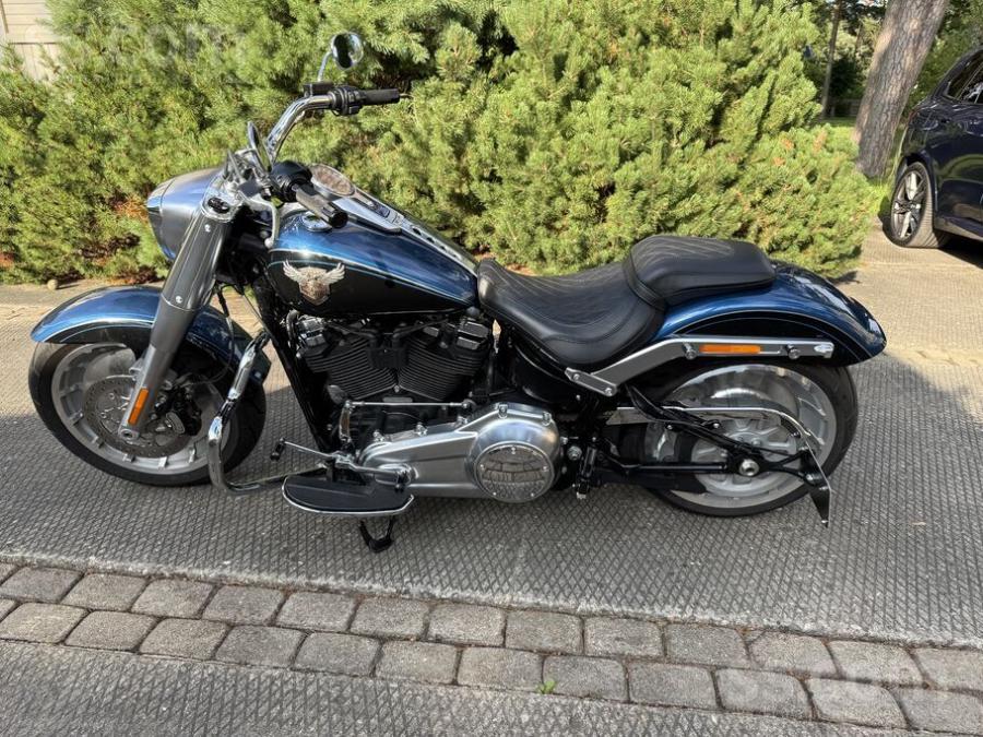 Harley-Davidson Fat Boy 2018 in Jurmala, with an engine capacity of 1.87 L and mileage of 0 thousand km for 25000 €, photo 9 on AUTOMOTO.COM.LV