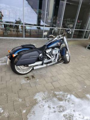 Harley-Davidson Fat Boy 2018 in Vilnius, with an engine capacity of 1.87 L and mileage of 3 thousand km for 19999 €, photo 5 on AUTOMOTO.COM.LV