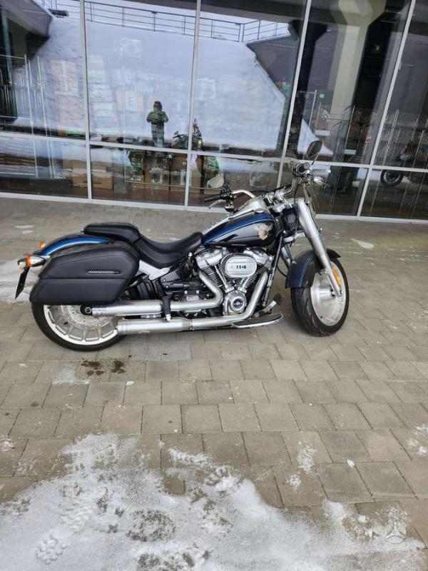 Harley-Davidson Fat Boy 2018 in Vilnius, with an engine capacity of 1.87 L and mileage of 3 thousand km for 19999 €, photo 8 on AUTOMOTO.COM.LV