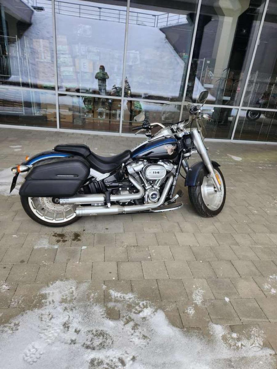 Harley-Davidson Fat Boy 2018 in Vilnius, with an engine capacity of 1.87 L and mileage of 3 thousand km for 19999 €, photo 8 on AUTOMOTO.COM.LV