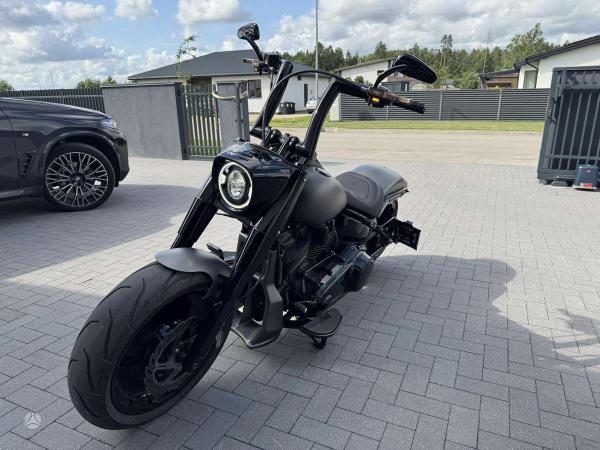 Harley-Davidson Fat Boy 2018 Mažeikiai, ar dzinēja tilpumu 1.75 L un nobraukumu 8 tūkst. km par 19800 €, foto 4 vietnē AUTOMOTO.COM.LV