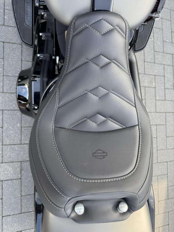 Harley-Davidson Fat Boy 2018 Mažeikiai, ar dzinēja tilpumu 1.75 L un nobraukumu 8 tūkst. km par 19800 €, foto 10 vietnē AUTOMOTO.COM.LV