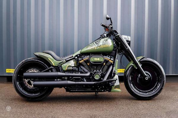 Harley-Davidson Fat Boy 2019 in Kaunas, with an engine capacity of 1.87 L and mileage of 8 thousand km for 22700 €, photo 4 on AUTOMOTO.COM.LV
