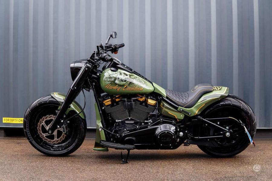 Harley-Davidson Fat Boy 2019 in Kaunas, with an engine capacity of 1.87 L and mileage of 8 thousand km for 22700 €, photo 11 on AUTOMOTO.COM.LV