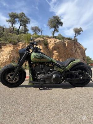 Harley-Davidson Fat Boy 2019 in Kaunas, with an engine capacity of 1.87 L and mileage of 8 thousand km for 22700 €, photo 15 on AUTOMOTO.COM.LV