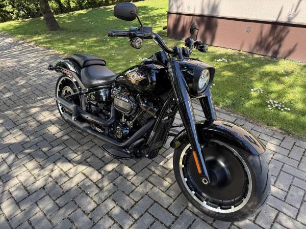 Harley-Davidson Fat Boy 2020 in Raseiniai, with an engine capacity of 1.90 L and mileage of 3 thousand km for 26900 €, photo 3 on AUTOMOTO.COM.LV
