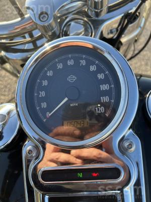Harley-Davidson FLD 2012 in Rezekne, with an engine capacity of 1.70 L and mileage of 0 thousand km for 8200 €, photo 6 on AUTOMOTO.COM.LV