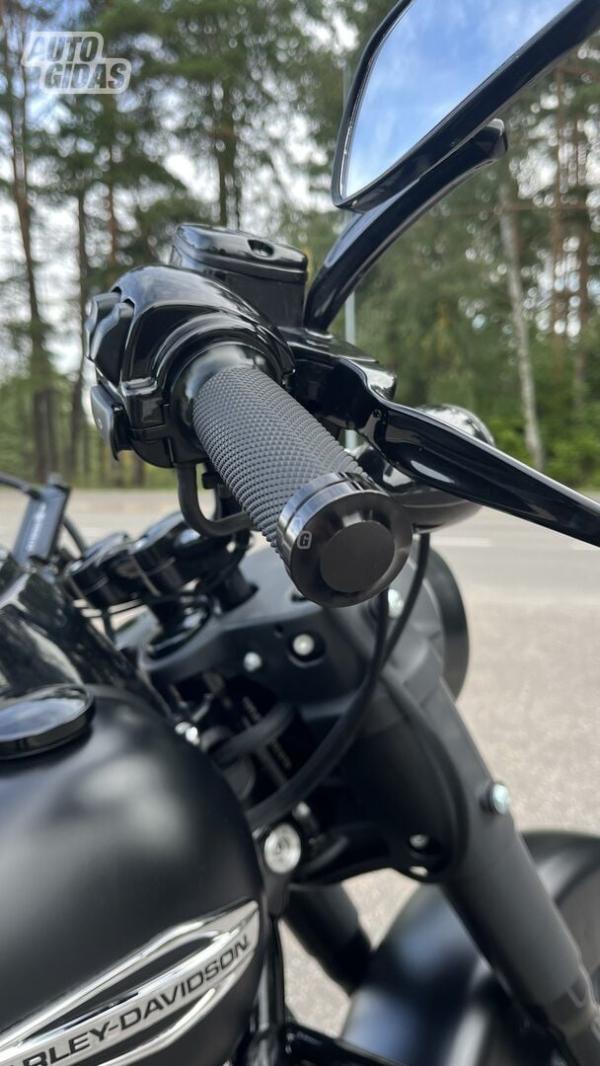 Harley-Davidson FLD 2013 Elektrėnai, ar dzinēja tilpumu 0.00 L un nobraukumu 0 tūkst. km par 9500 €, foto 9 vietnē AUTOMOTO.COM.LV