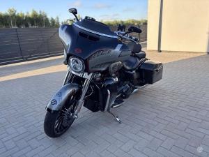 Harley-Davidson FLH 2019 in Gargzdai, with an engine capacity of 1.92 L and mileage of 11 thousand km for 24999 €, photo 3 on AUTOMOTO.COM.LV