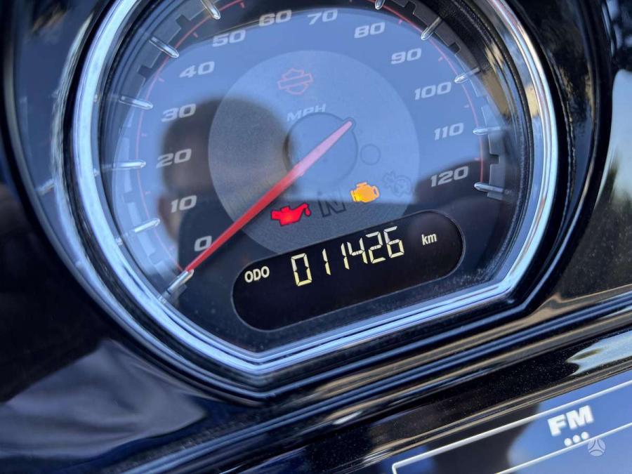Harley-Davidson FLH 2019 in Gargzdai, with an engine capacity of 1.92 L and mileage of 11 thousand km for 24999 €, photo 8 on AUTOMOTO.COM.LV